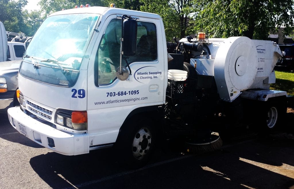 Combat Trash & Debris With Sweeping - Atlantic Sweeping & Cleaning Inc.